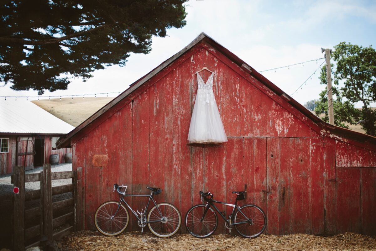 Stemple Creek Ranch Wedding, California : Joyce & David - Becca Henry ...